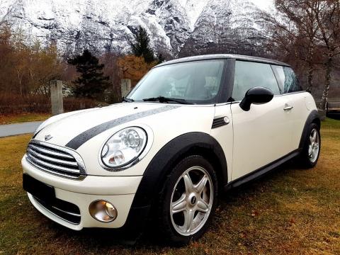 Auto occasion MINI Cooper Beige diesel Mini Cooper Beige Diesel Beige ...